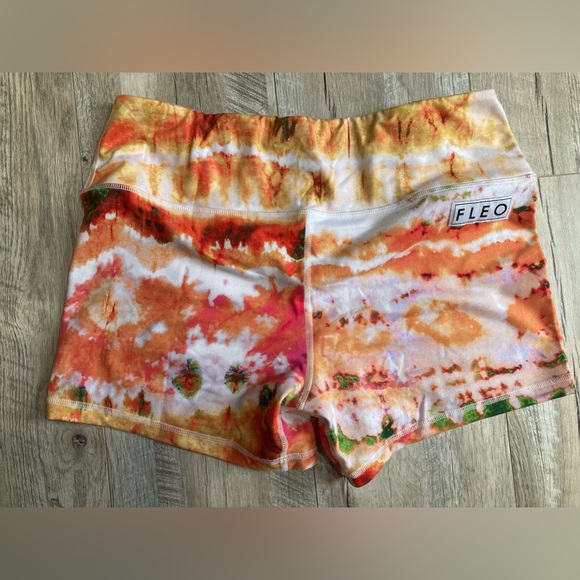 Fleo | Shorts | Fleo Power High Rise | Poshmark